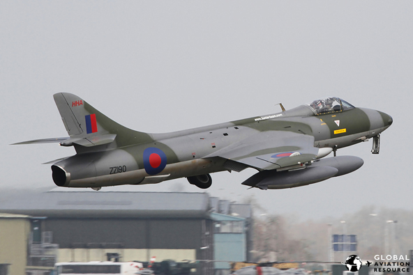 blogGAR: Hawker Hunter Aviation (HHA) at RNAS Yeovilton - Global ...