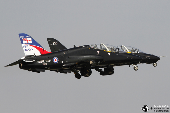 blogGAR: Hawker Hunter Aviation (HHA) at RNAS Yeovilton - Global ...
