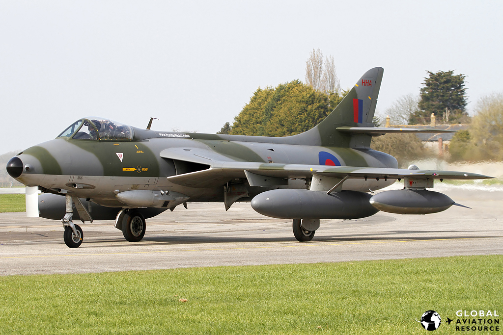 blogGAR: Hawker Hunter Aviation (HHA) at RNAS Yeovilton - Global ...
