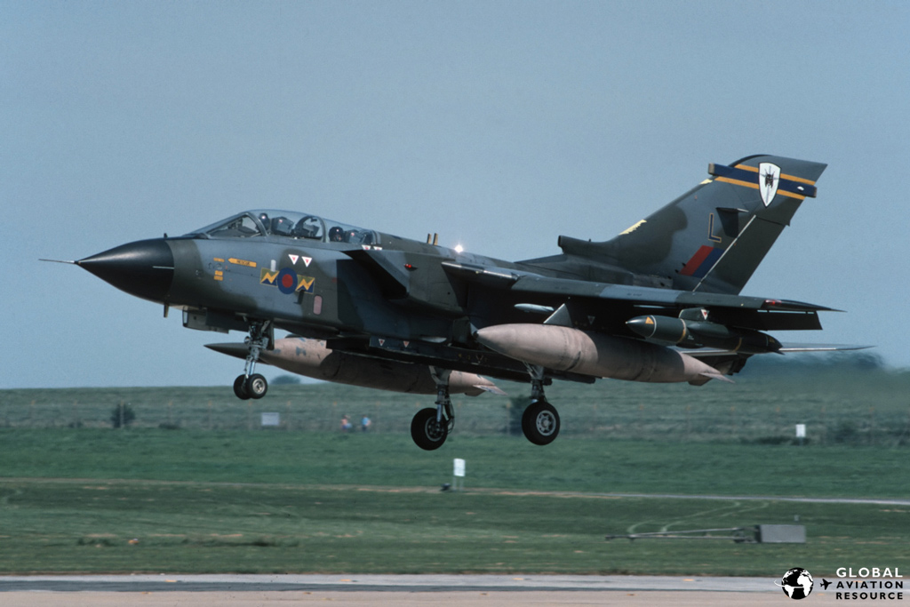 Gulf War 20th Tornado GR.1 Part 2 - Global Aviation Resource