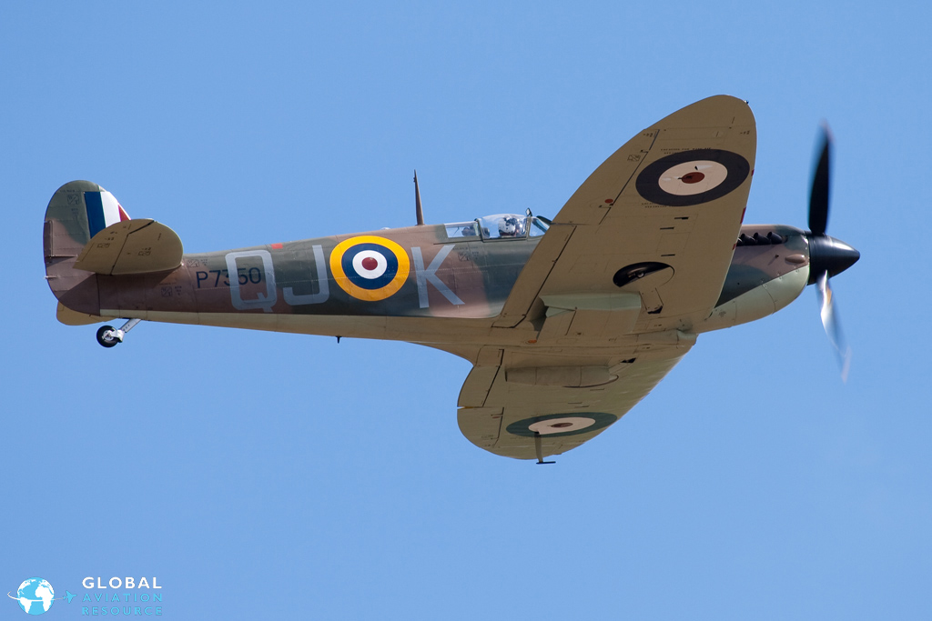 Warbirds >> Supermarine Spitfire: 75 years young - Global Aviation ...